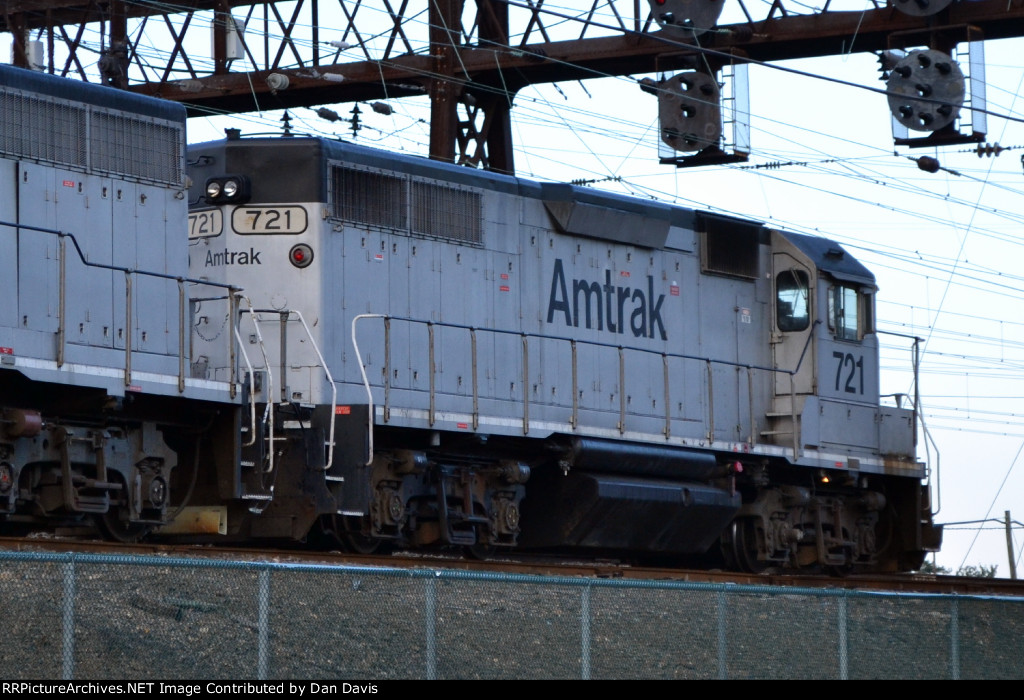 Amtrak GP38-3 721 at Morris